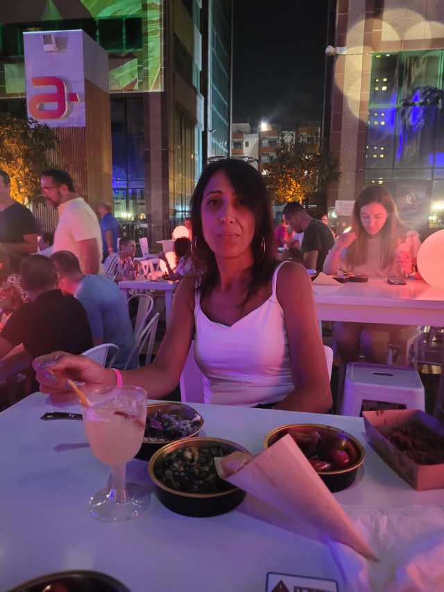 מירב, 49, הוד השרון - "date50plus"