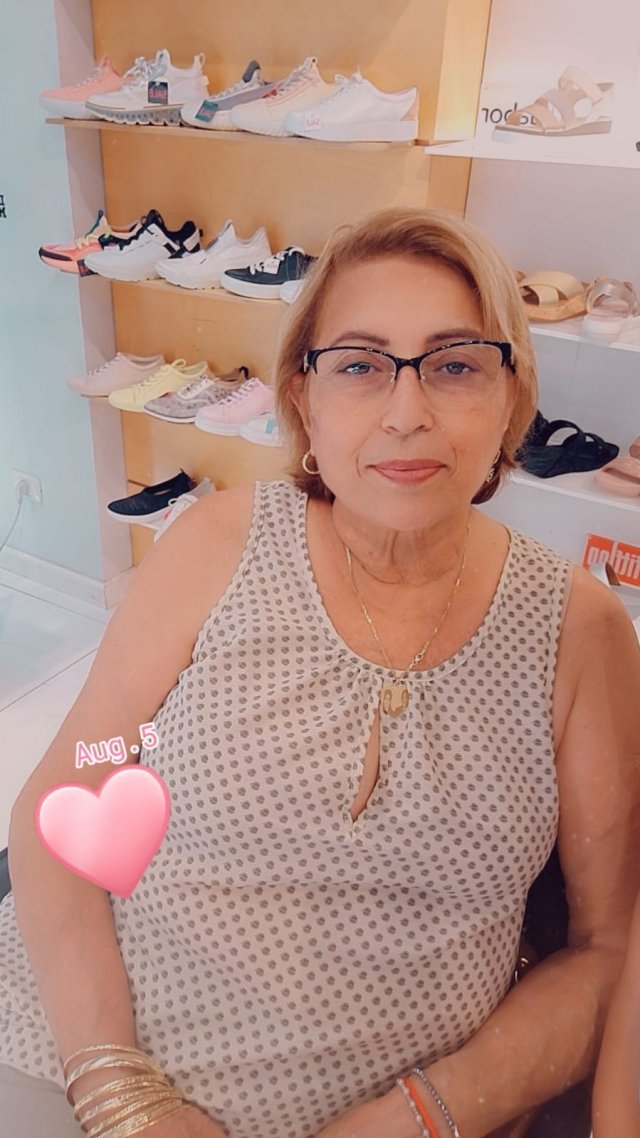 נעמי חיים, 65, אזור - "date50plus"