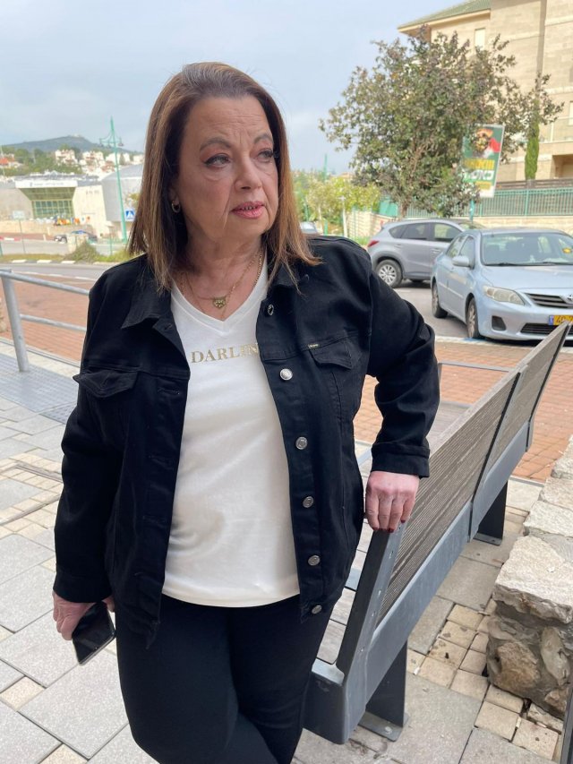 יונה, 78, יקנעם - "date50plus"