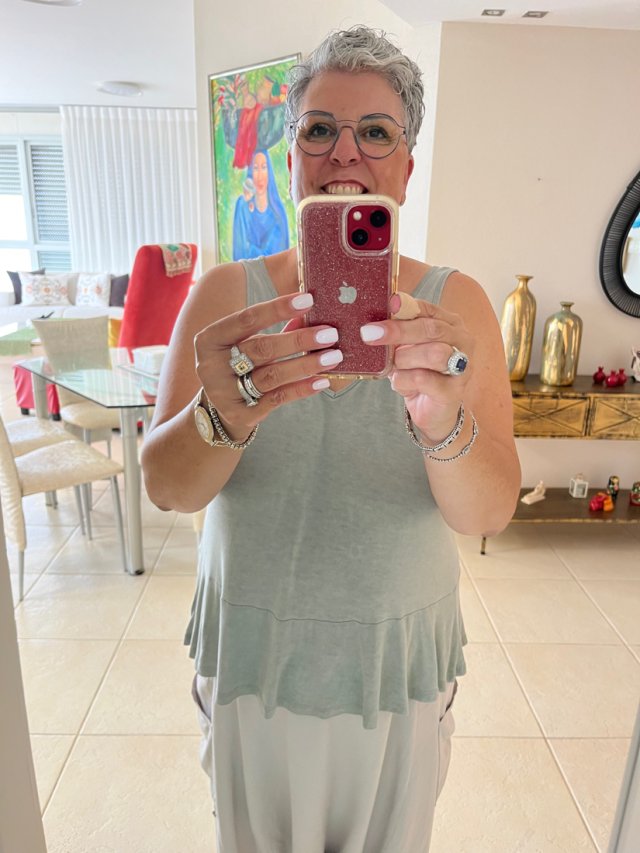 חדוה, 57, תל אביב - "date50plus"