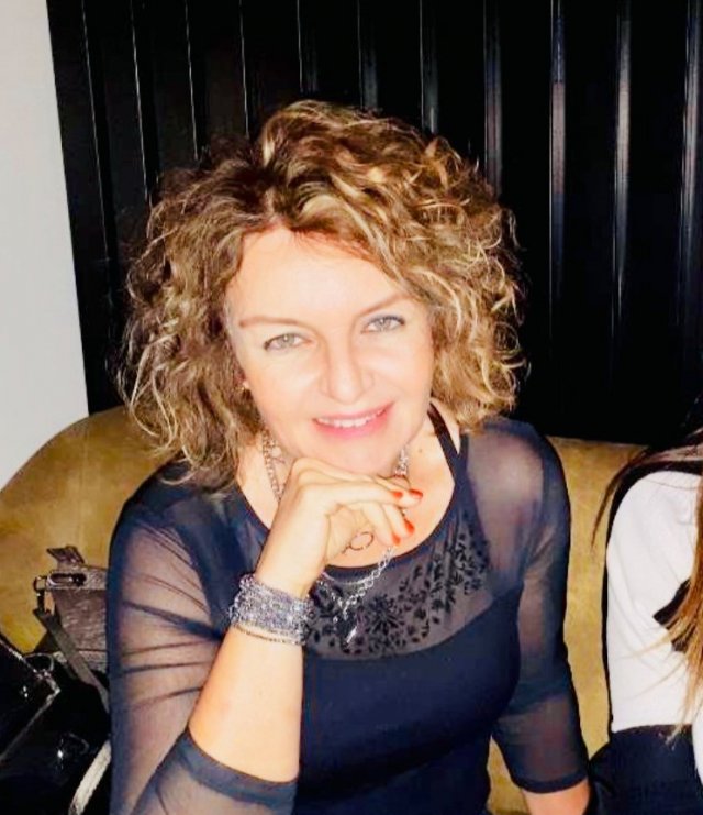 ציפי, 61, כפר סבא - "date50plus"