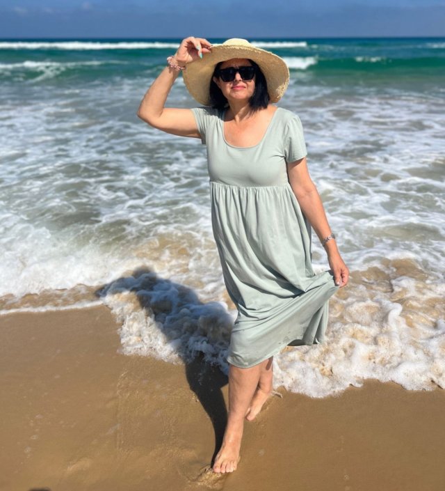 אסתי, 59, חולון - "date50plus"