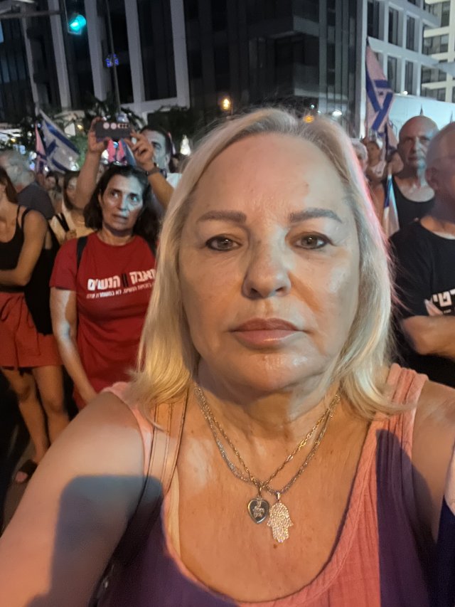 עמית, 67, תל אביב - "date50plus"